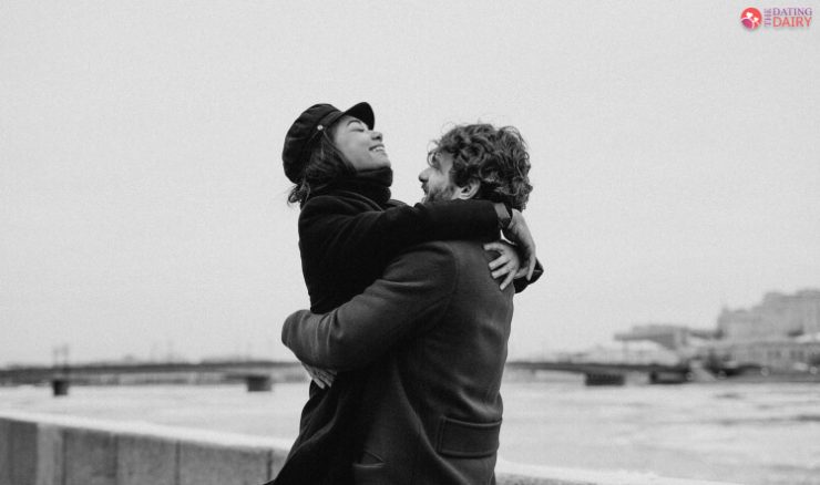 15 Different Types Of Hugs Reveal What Your Relationship Is Really Like
